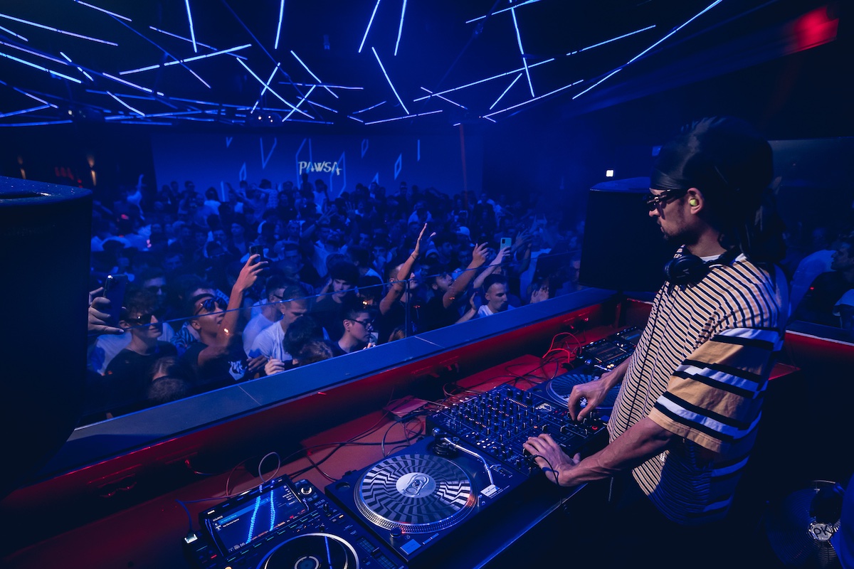 Vision presenta Golfos con Dennis Cruz e PAWSA - Hyper Hyper